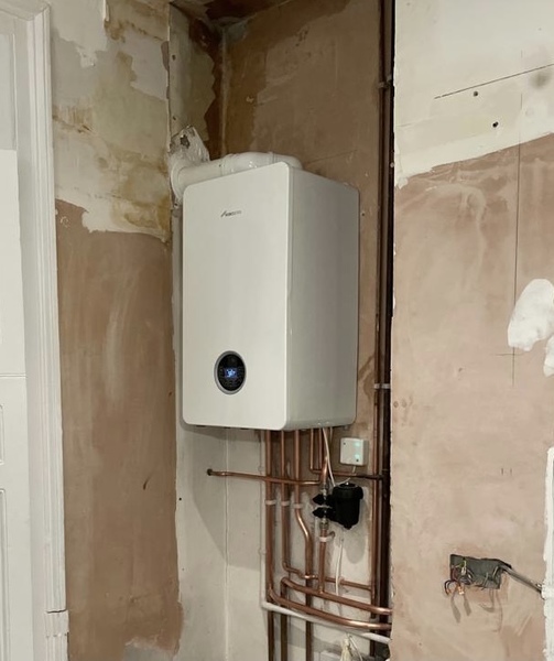 Primeworks Heating & Plumbing LTD - Plumbers in London